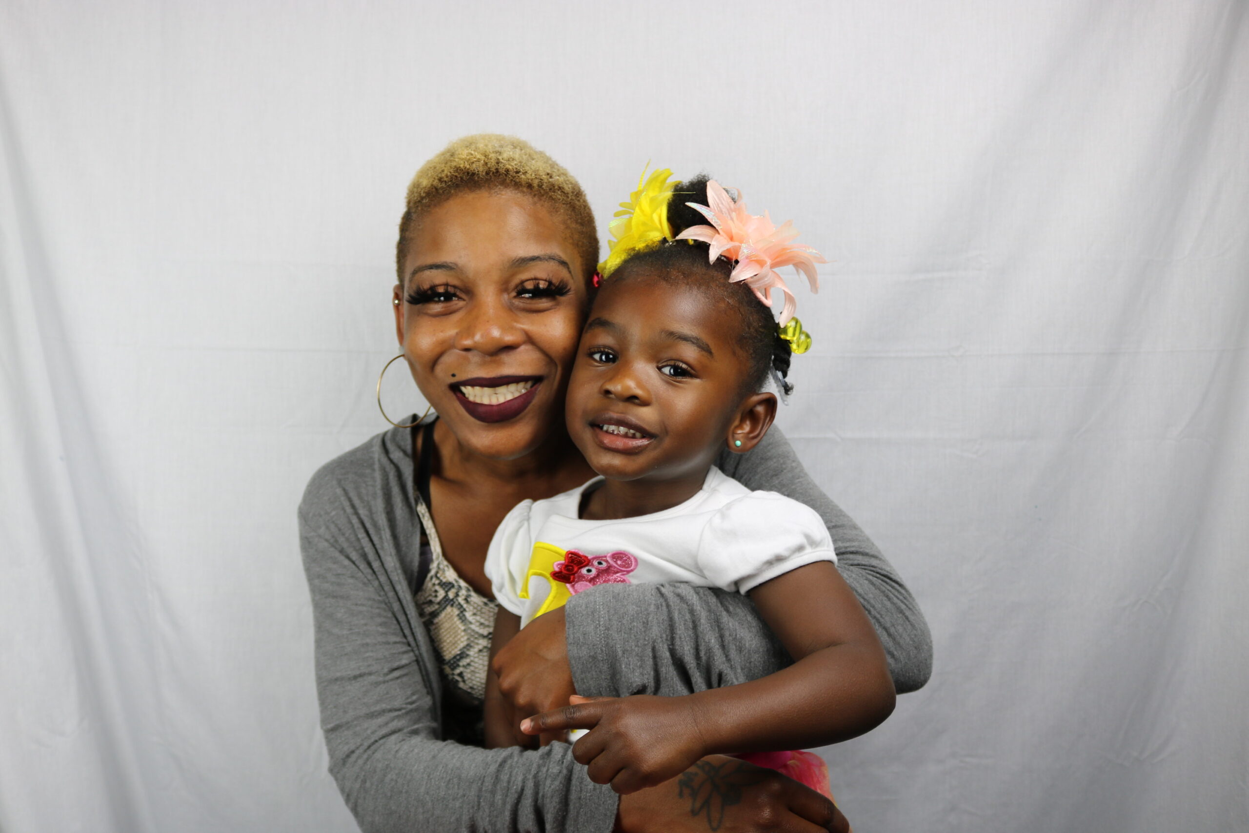 Homeless Shelter Therapy Sessions Benefit Mothers and Children | Lotus ...